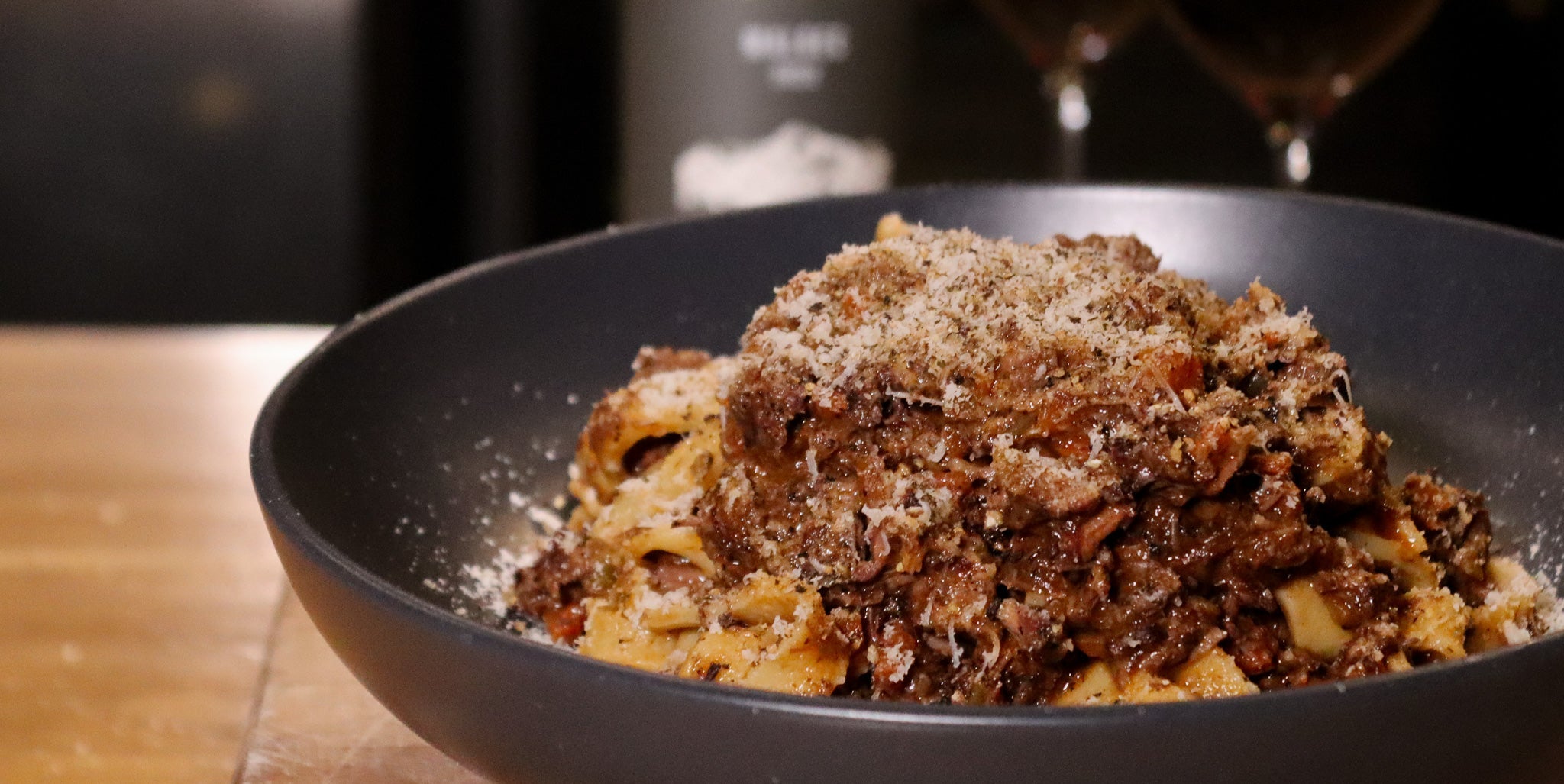 I show you how to to make a Leftover Smoked Brisket Ragu – Love Logs